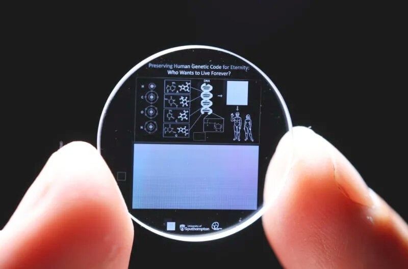 По-настоящему вечная память вышла за пределы лаборатории — 5D-кристаллы ...